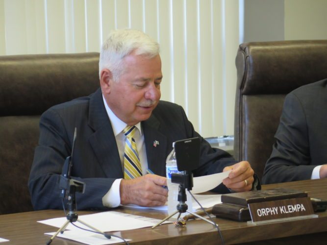 FAA to Terminate Ohio County Airport Control Tower Lease in 2019 | News ...